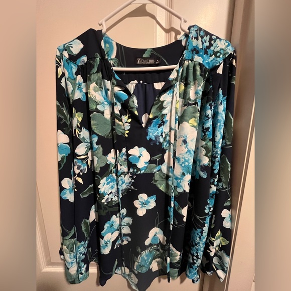 7th avenue | Tops | 7th Avenue Floral Blouse | Poshmark